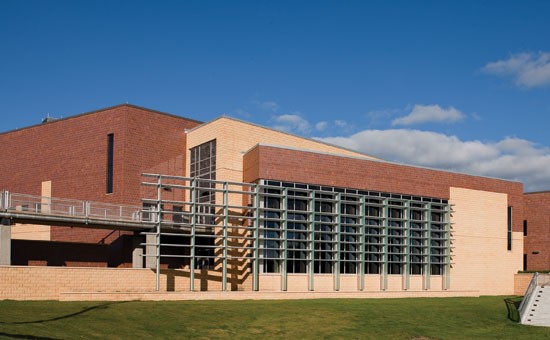 Glass Shading Fins and Window Treatments in TRACE 700.